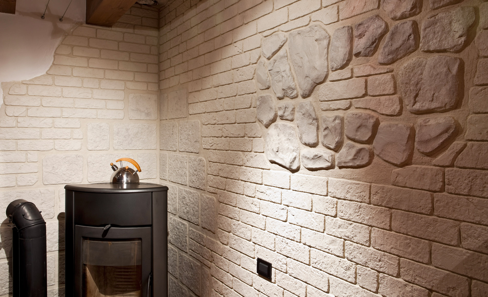 Roches artificielles pour piscines et grottes - Revêtements décoratifs ...