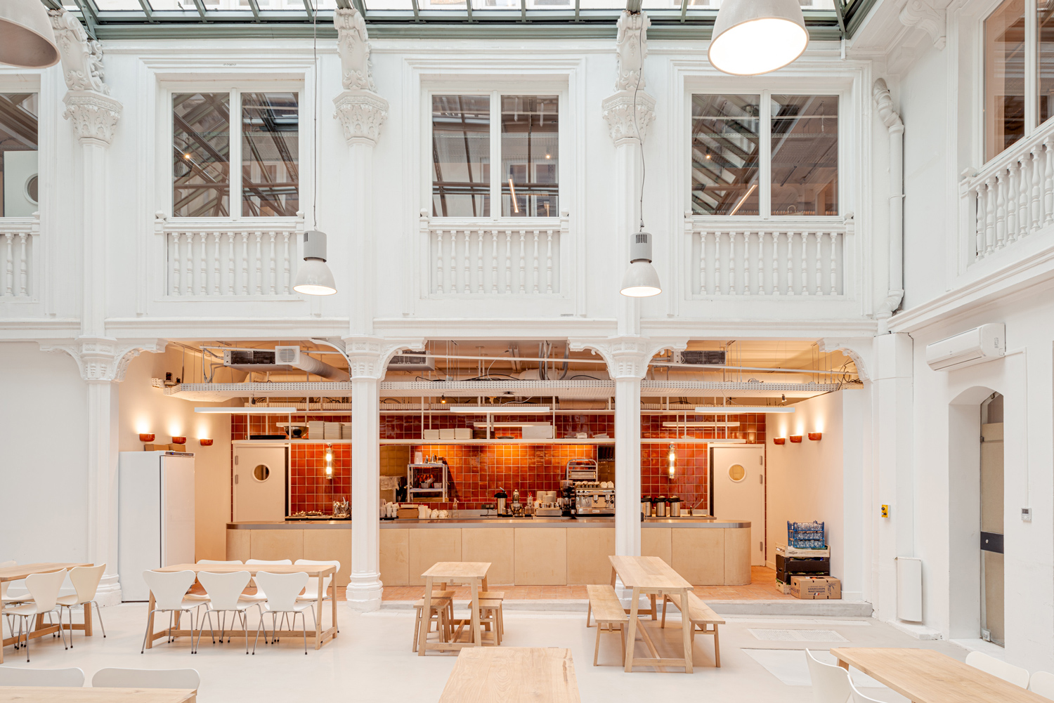 Bureaux Veja à Paris - Revêtement décoratif en béton ciré - Ideal Work